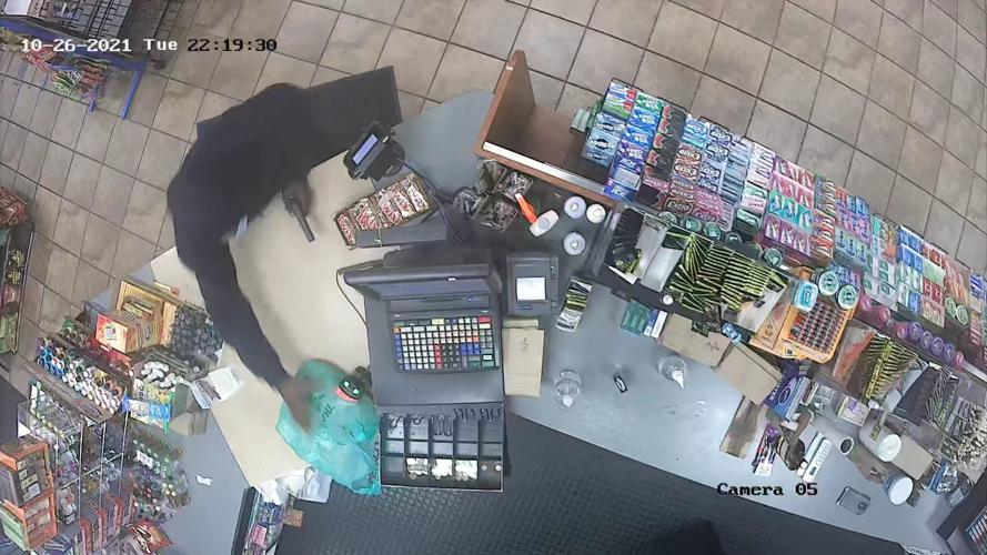 Man accused of four armed robberies, one stabbing in St. Louis
