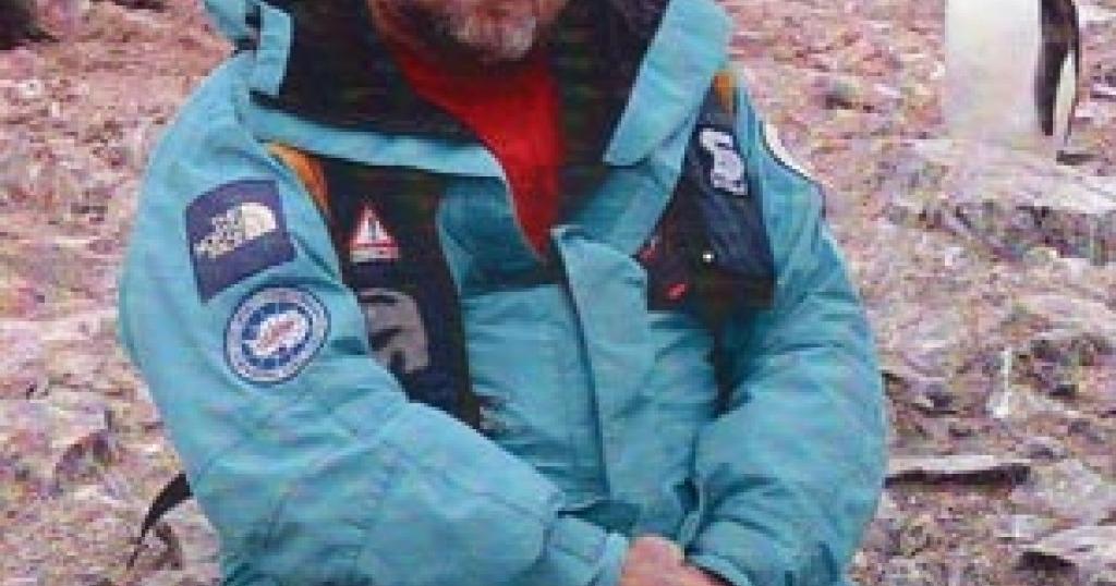 Mike Flieg dies; he brought penguins to St. Louis