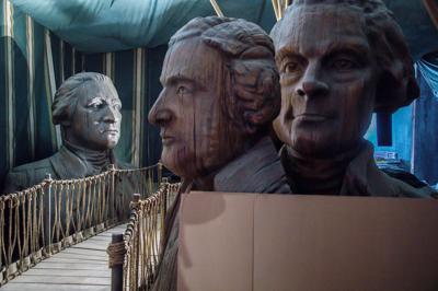 Chicago's immersive 'Hamilton' exhibition puts visitors in the rooms ...