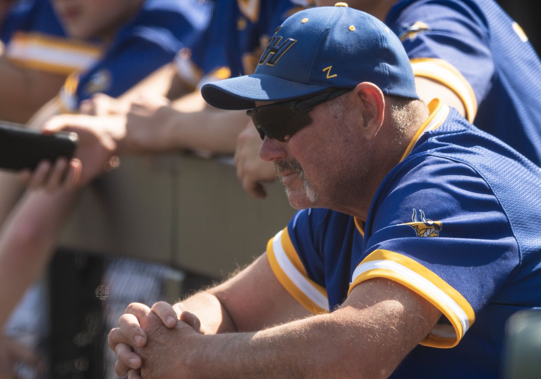 Francis Howell baseball coach Tony Perkins reaches milestone with 700th win