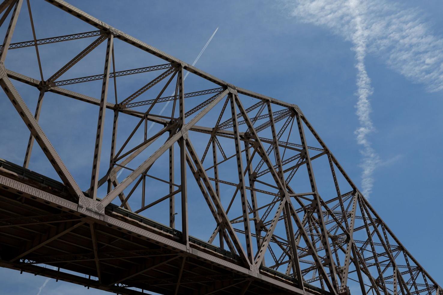 Dr. Martin Luther King Memorial Bridge