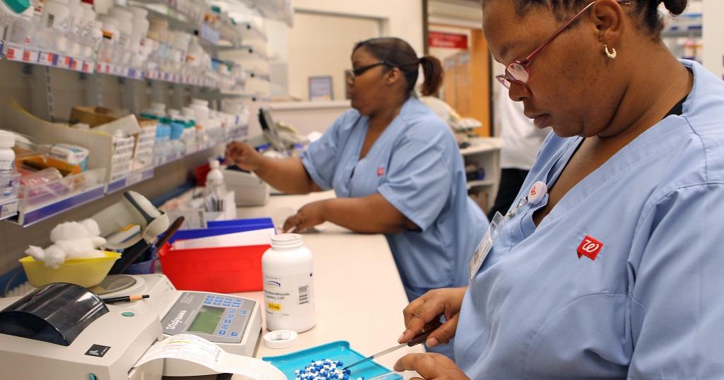 Express Scripts, Walgreens form new alliance