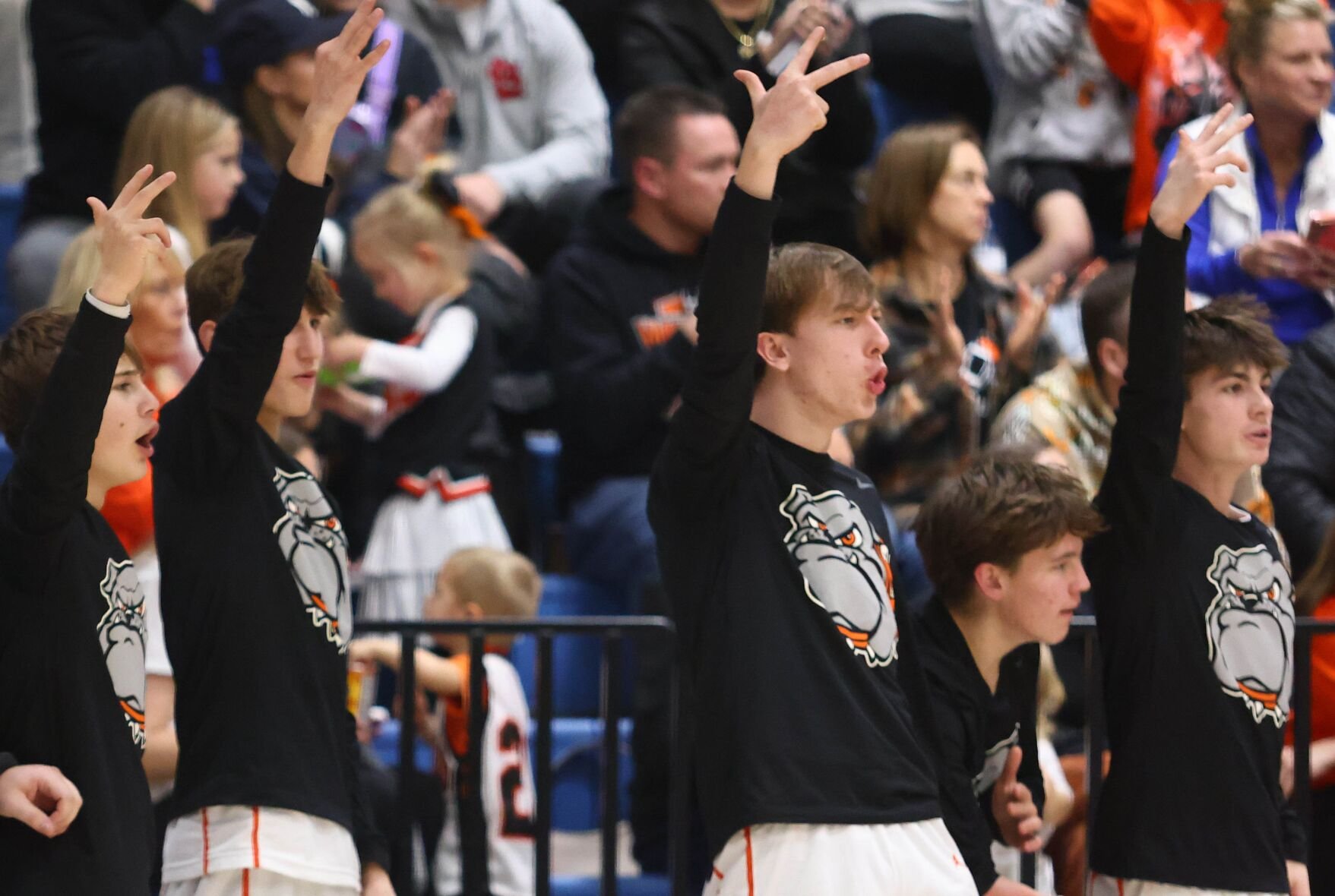 Columbia rolls past Waterloo to win pool, advance to tournament title game