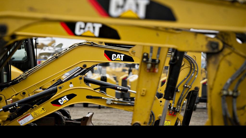 Caterpillar to close 3 Illinois plants | Business | stltoday.com