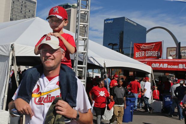 Cardinals fans exhilarated after series clincher over Dodgers