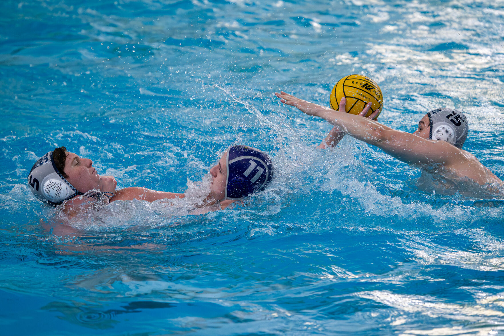Lindbergh Invitational: SLUH 7, Lafayette-Eureka 6