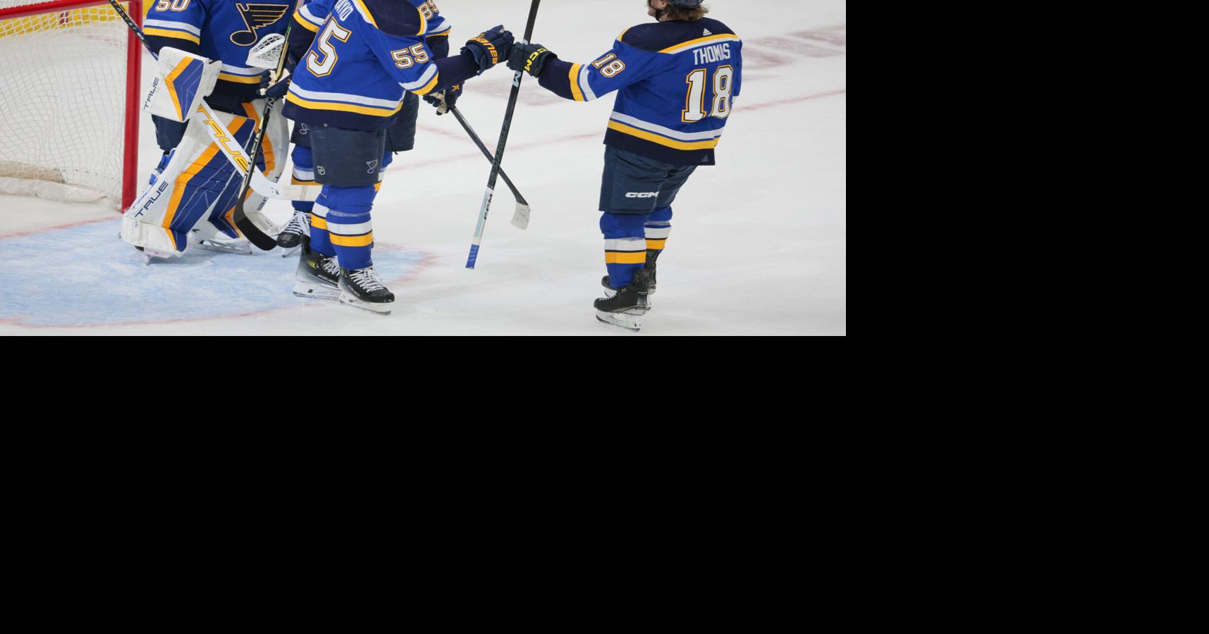 Blues come back to beat Canucks 2-1