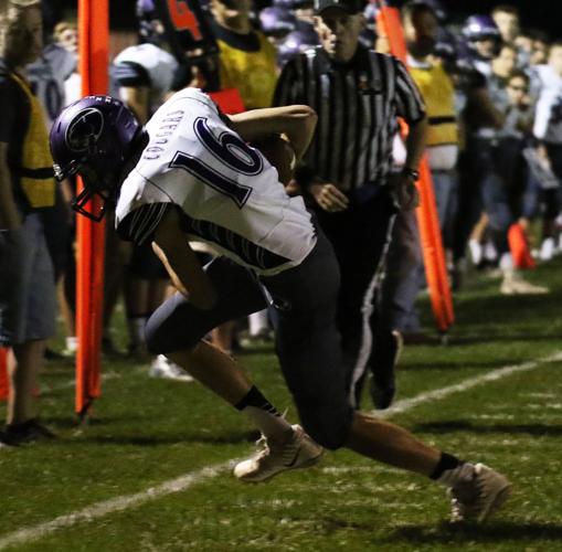 Roundup: Wesclin beats Breese Central, wins first conference title