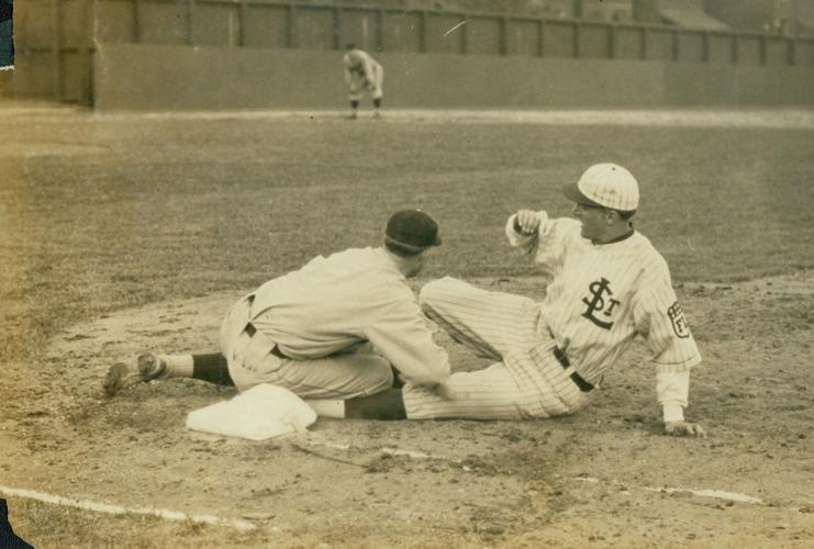 Four-game sweep of Cubs not 'best-ever' STL run in Chicago