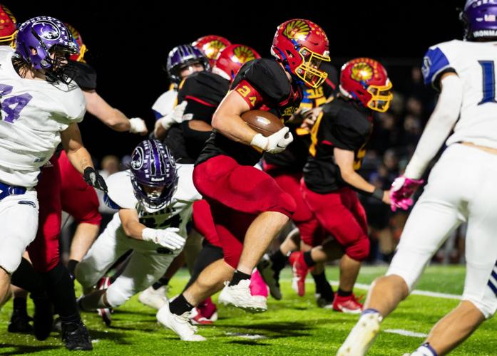 Evan Wells keeps his head in the game during Roxana's postseason run ...