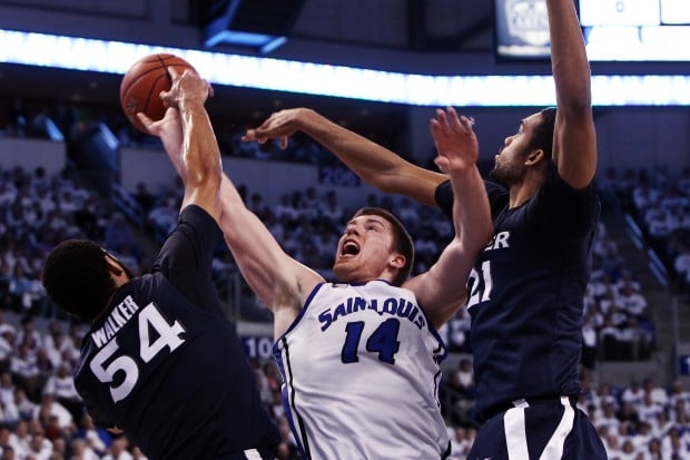 SLU basketball: Billikens need to 'ignore the noise'