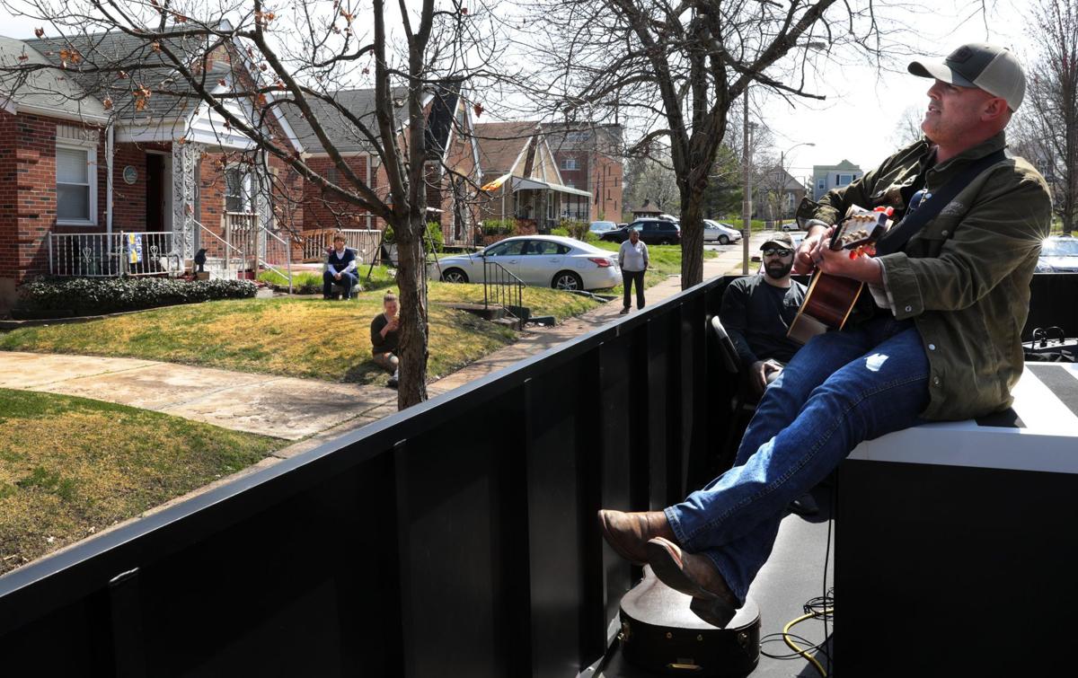 Country singer Matt Stillwell rolls through St. Louis neighborhoods for ...