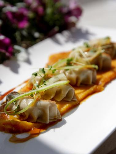 801 Local's upscale neighborhood-restaurant approach goes nowhere new ...