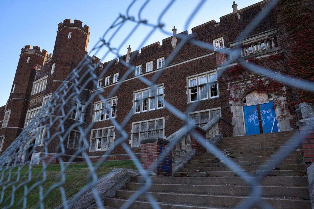 St. Louis Public Schools sells Cleveland, Marshall schools