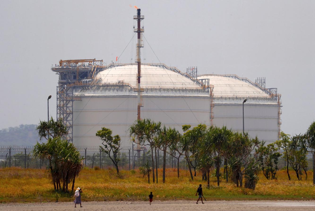 In Papua New Guinea, Exxon's giant LNG project fuels frustration