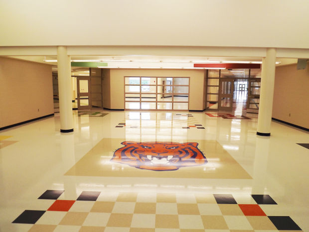 Judge awards Gillespie School District $10 million in mine subsidence ...