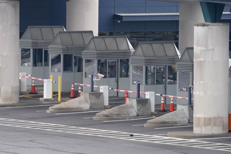 Niagara Falls police continue Rainbow Bridge investigation