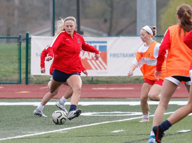 Girls soccer season preview spotlight: Netzel hopes to help Liberty ...