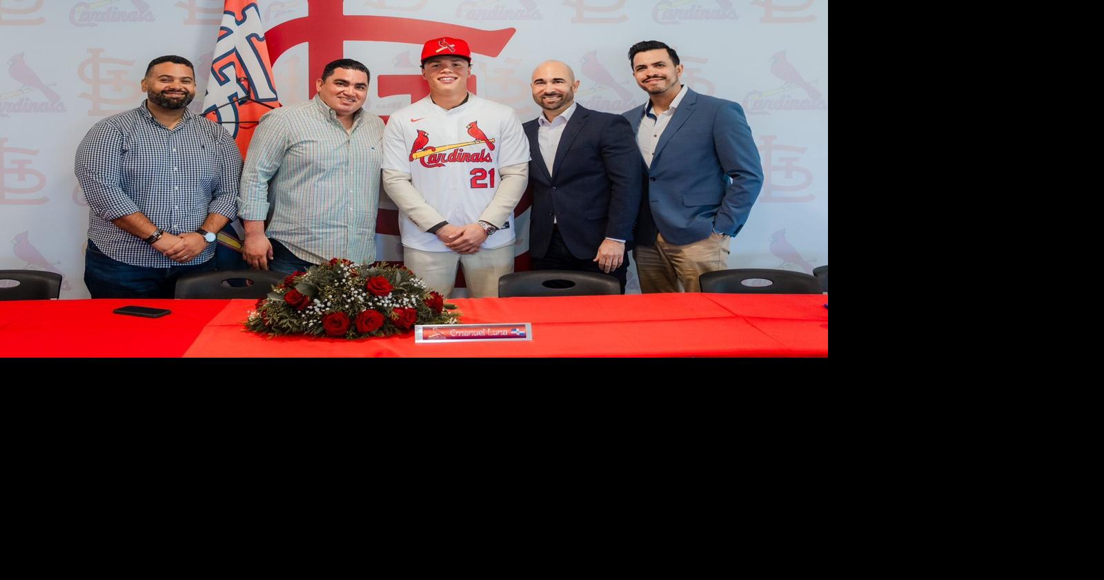 Cardinals international signings highlighted by center fielder with mix ...