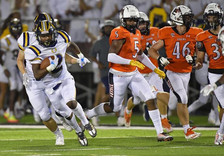 Football notebook: Collinsville makes history with second consecutive ...