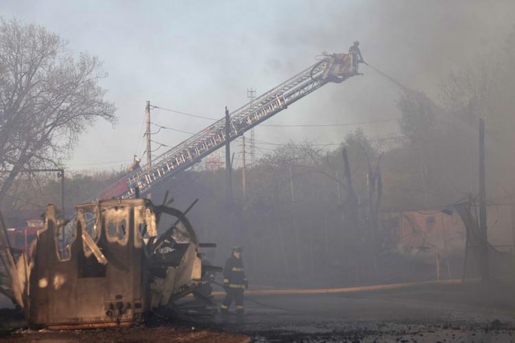 Fire at pallet company in East St. Louis rages for hours