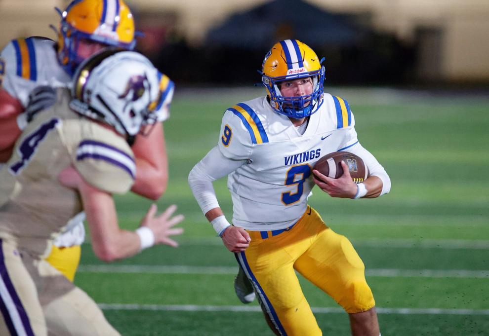 Francis Howell Vikings at Fort Zumwalt West Jaguars
