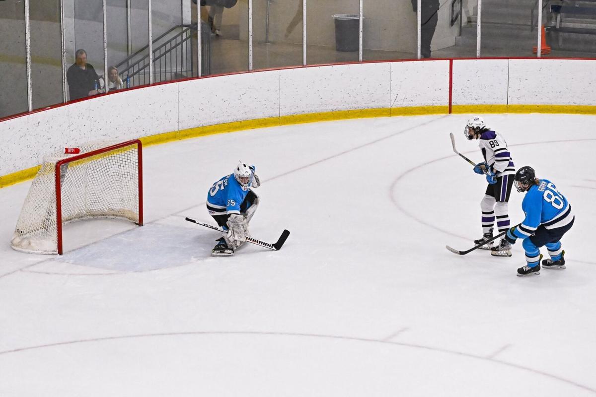 Daffron, Duepner lead Fort Zumwalt West past St. Dominic