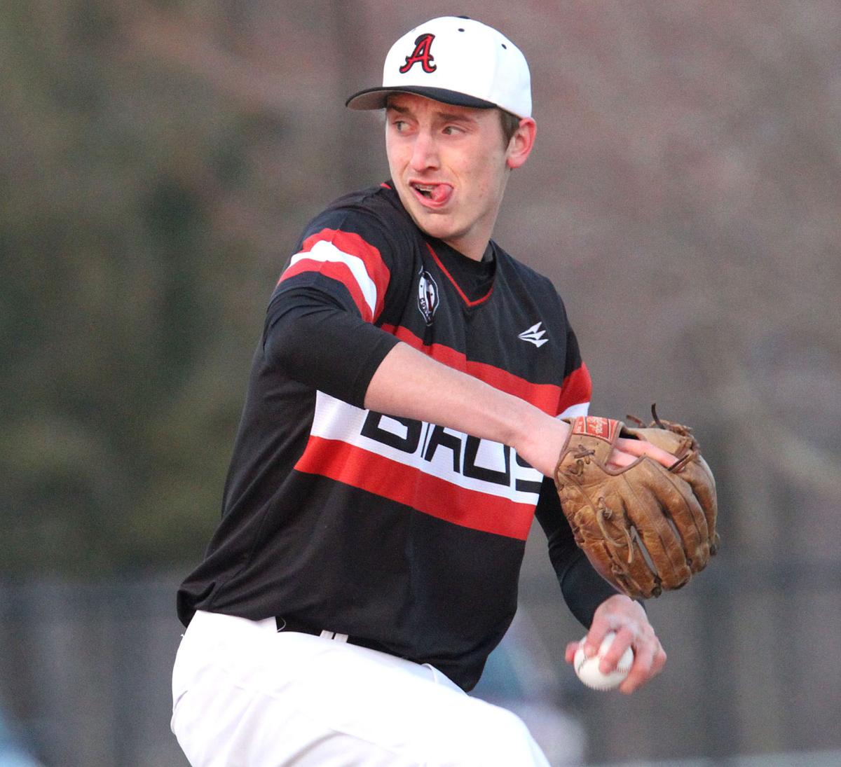 Hudson throws opponents curve with his size, ability