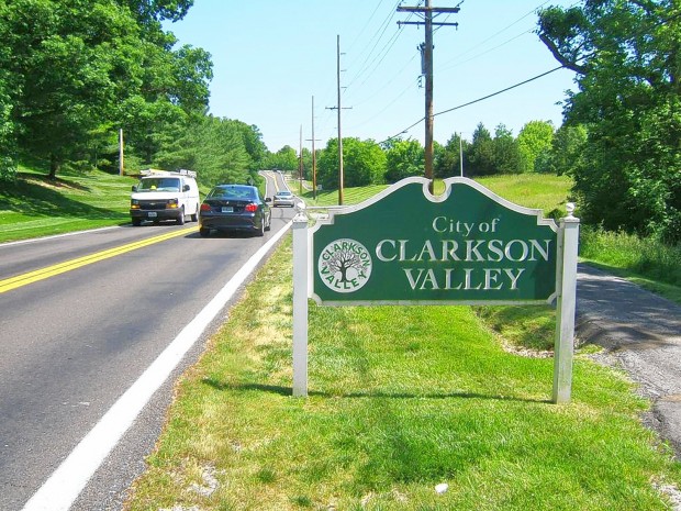 Clarkson Valley mayor surprises cities with map plan maneuver