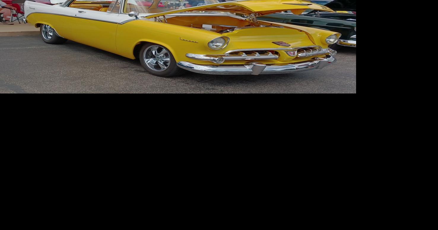 This Dodge Coronet is a Fin Man favorite for many reasons