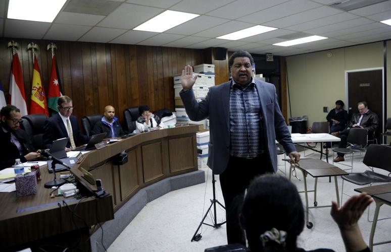 Cool Valley mayor announces he’s ‘retiring from politics,’ still gets ...