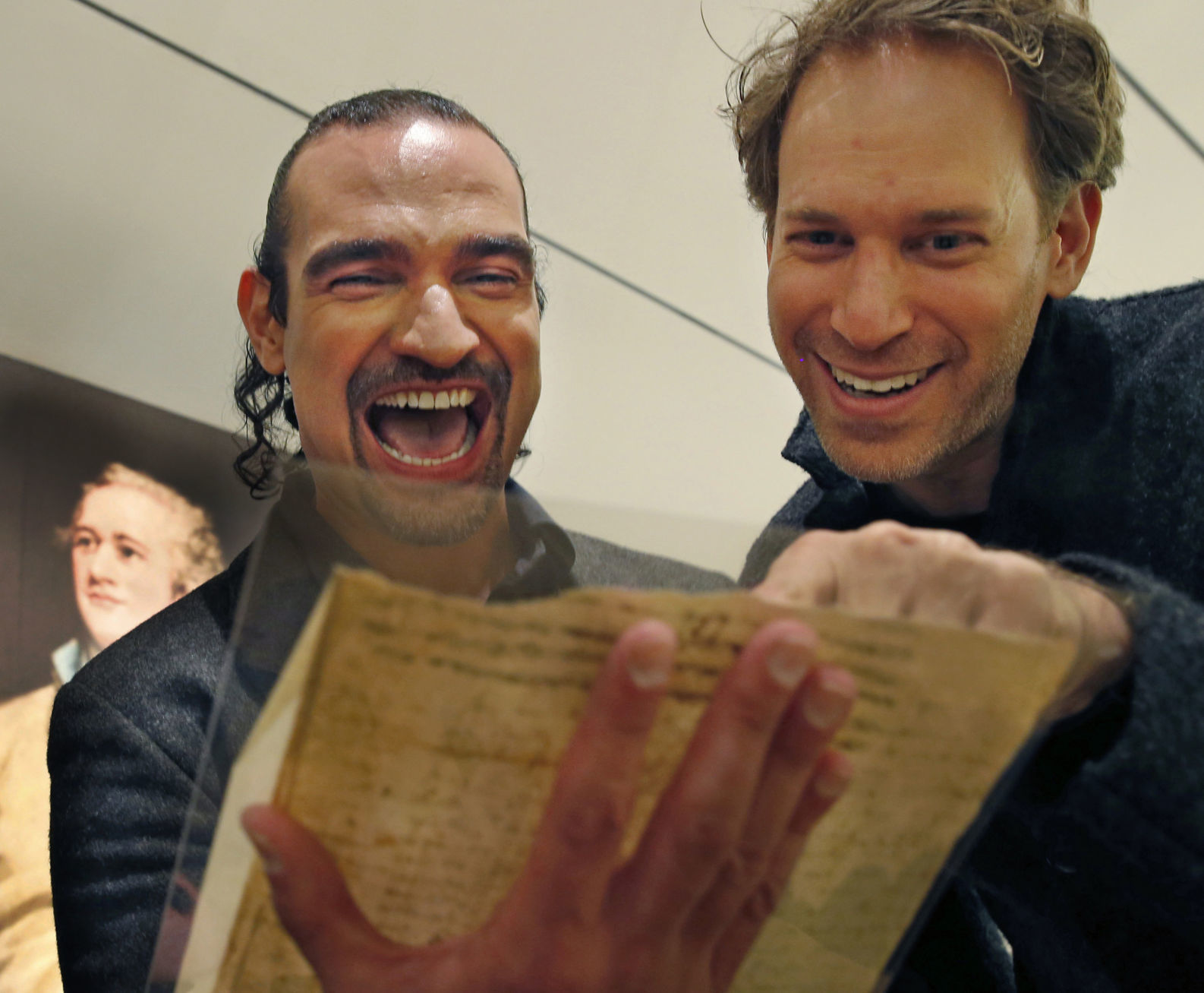 Chicago's immersive 'Hamilton' exhibition puts visitors in the rooms ...