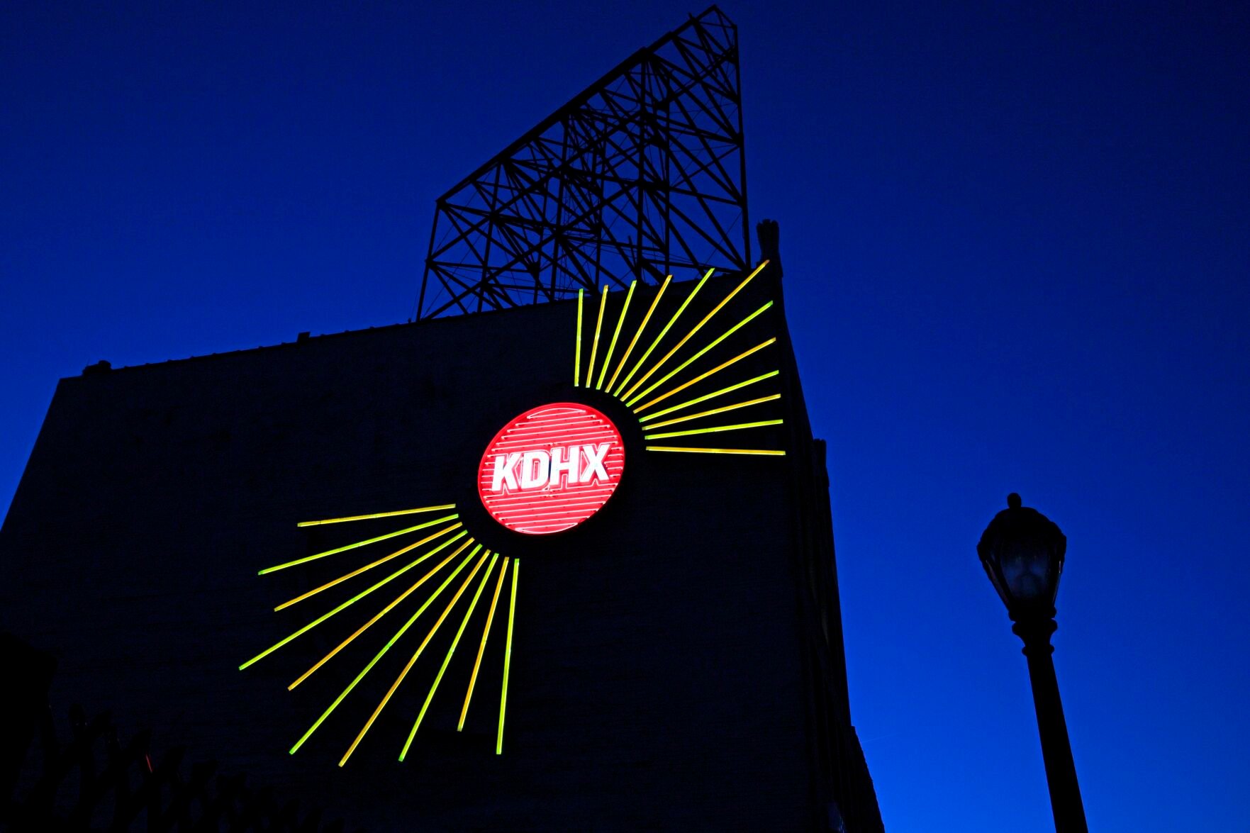 Conservative talk radio station will adopt KDHX call sign