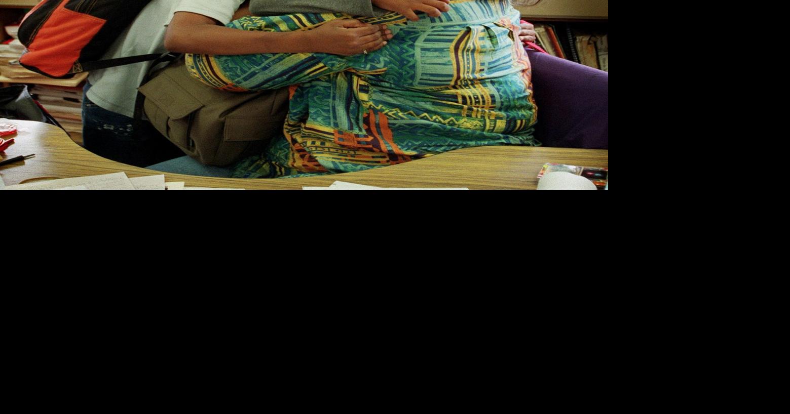 Aisha Sultan: Are you hugging your loved ones for 20 seconds?