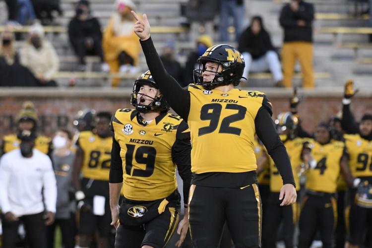 Harrison Mevis: A look at the Missouri football kicker