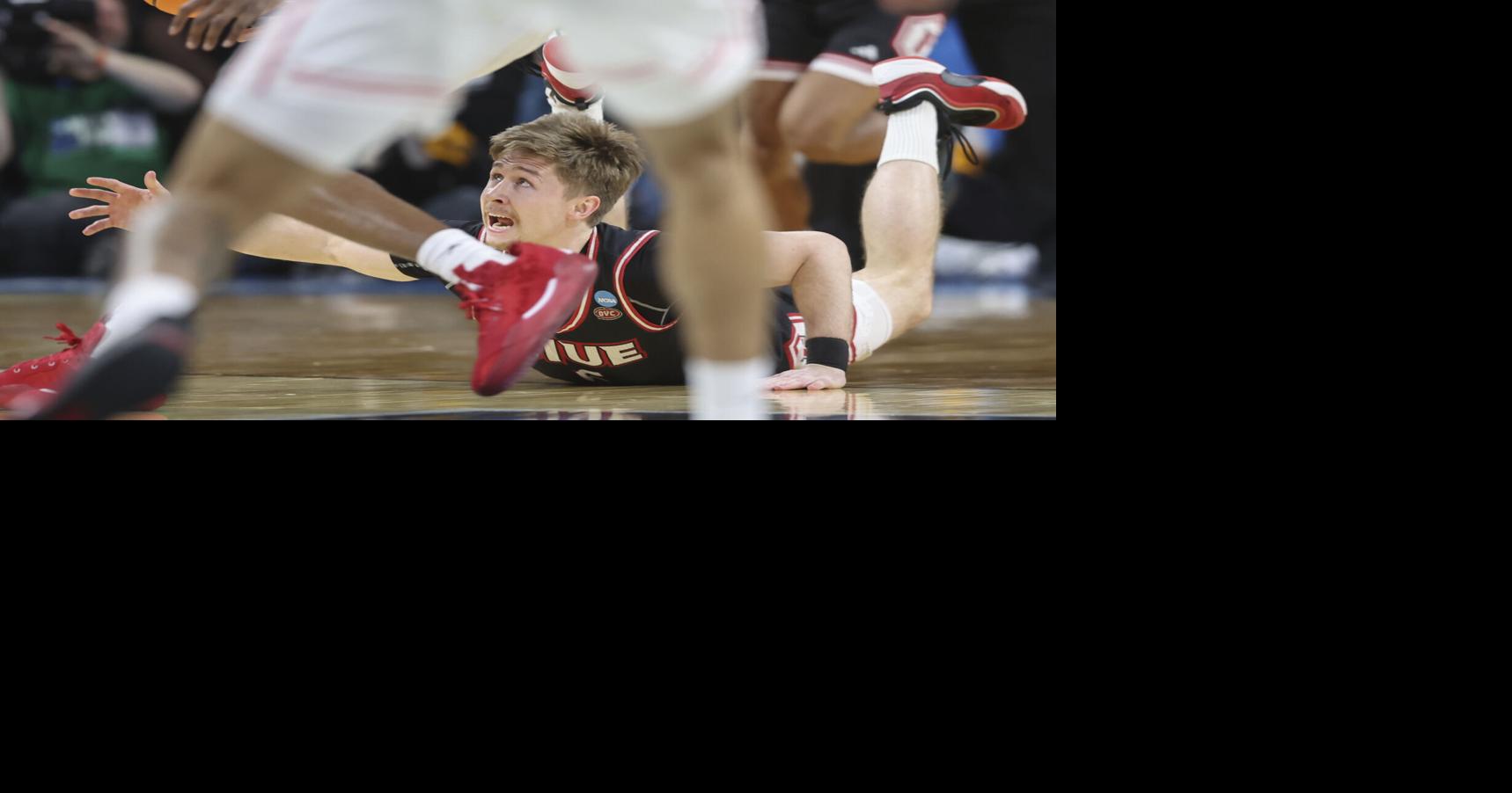 SIUE blown out by No. 1 seed Houston in NCAA Tournament