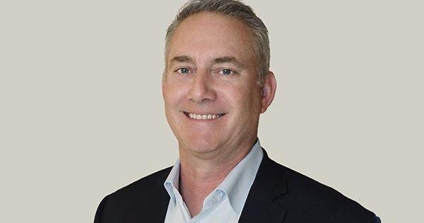 Bunge CEO's pay falls 25% to $12.5 million