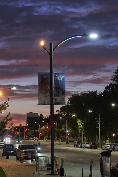 Downtown St. Louis street lights are gradually going to get 'smarter'