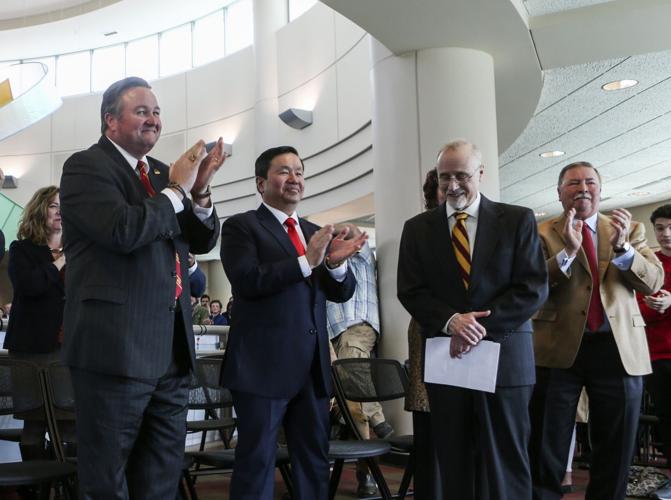 George Paz, who grew Express Scripts into a pharmacy giant, dies at 67