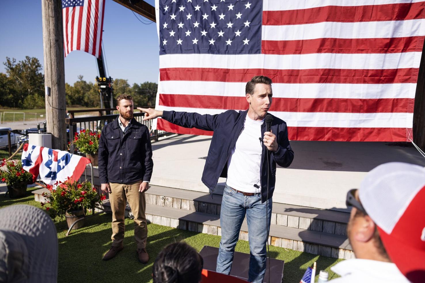 Photos and Videos: Sen. Josh Hawley and Lucas Kunce vie for Missouri’s ...