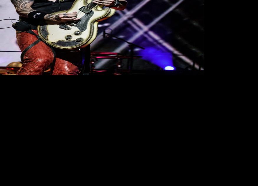 St. Louisan Richard Fortus calls producing new Psychedelic Furs album a ...