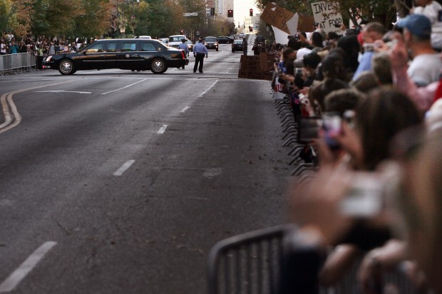Obama swings through St. Louis