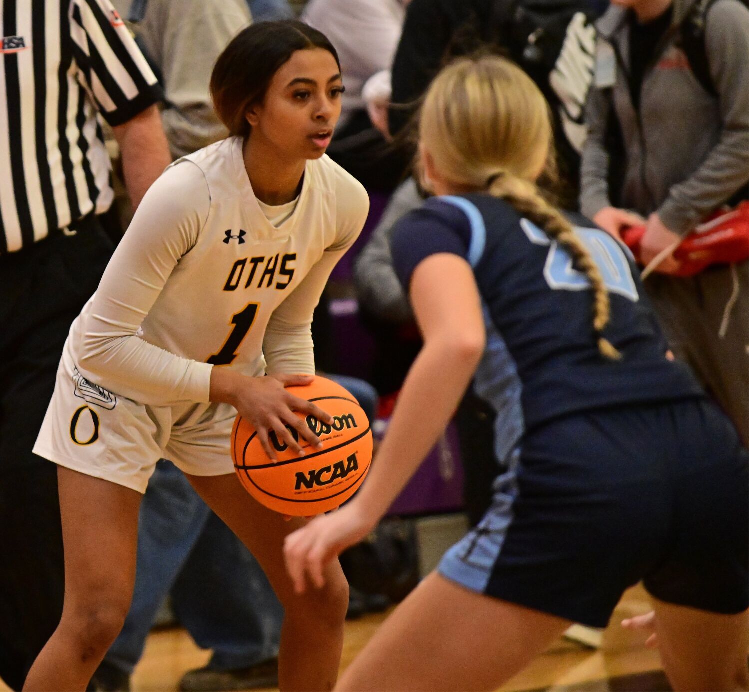 47th Mascoutah Holiday Invitational, quarterfinal: Mater Dei 51, O ...