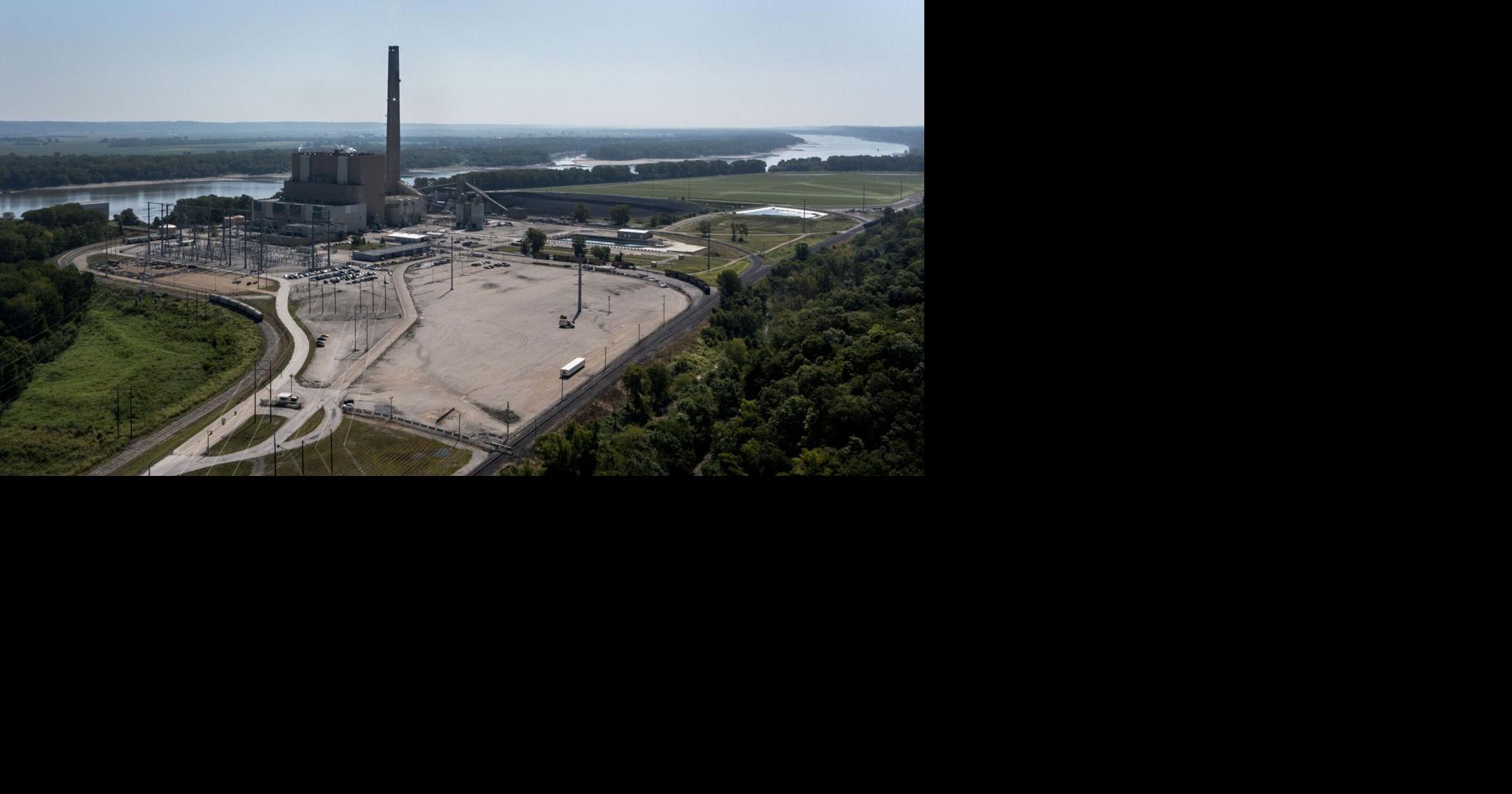 Ameren aims to build natural gas power plant by 2031 amid push away ...
