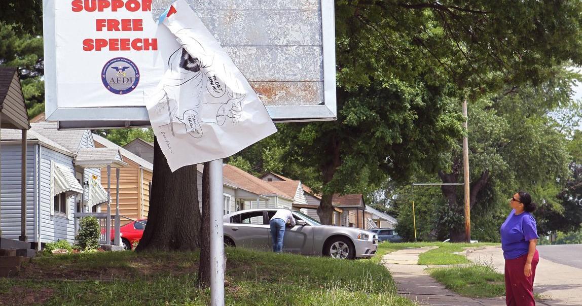 Group at center of controversial 'draw Muhammad' contest erects ...