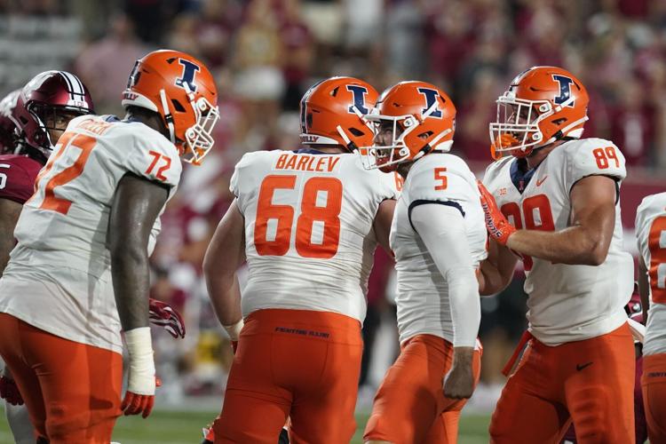 Caleb Griffin: 3 facts on the Illinois football kicker