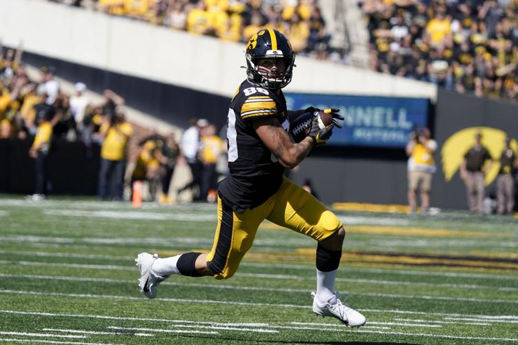 How to watch Illinois vs. Iowa football on TV, live stream plus game time
