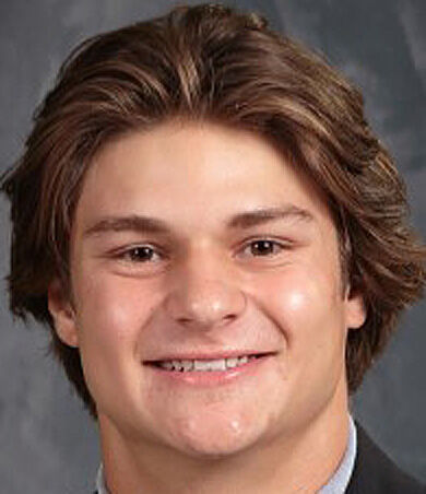 LB: Chris Skiljan, senior, De Smet