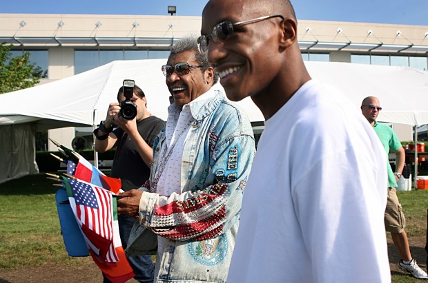 Devon Alexander feels the love in St. Louis