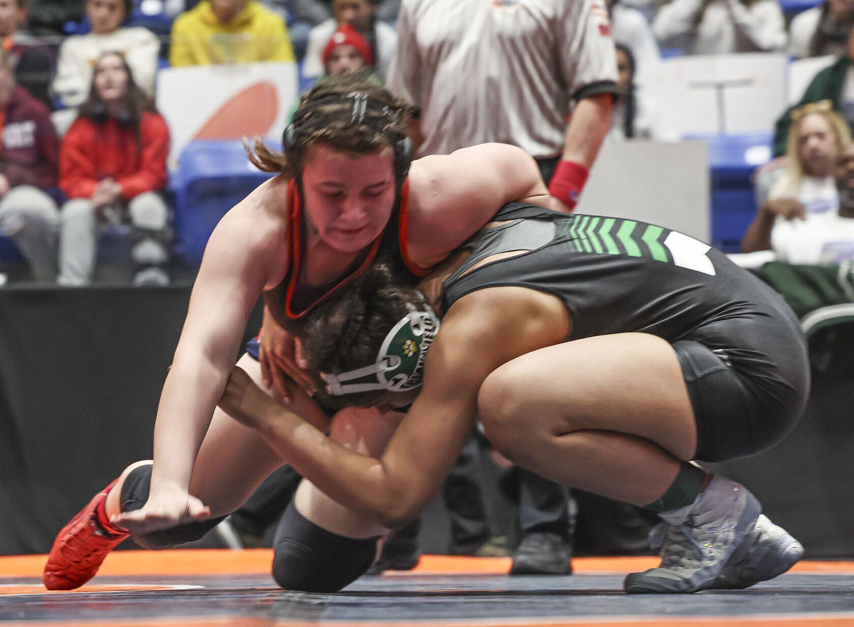 Collinsville's Taylor Dawson, Roxana's Chloe Skiles win Illinois girls ...